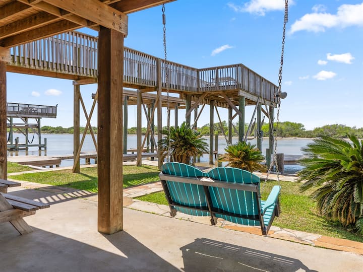 Casa Alegre - Colorado River Home | Private Dock + - Matagorda, TX