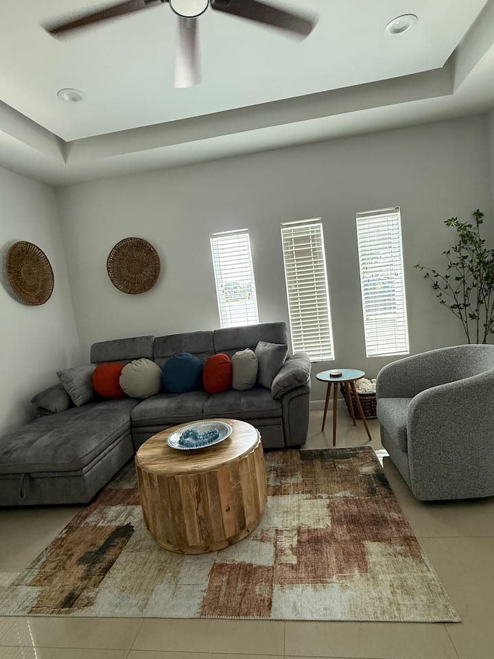 Family Apartment In Pharr - Pharr, TX