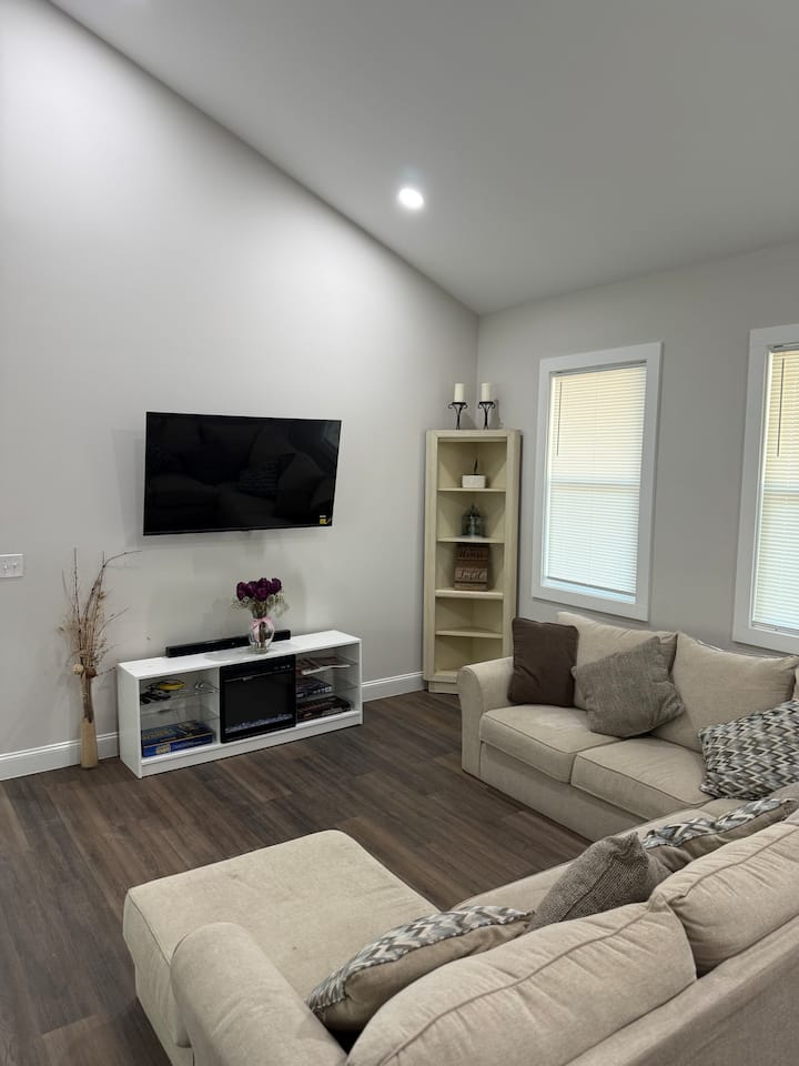 Modern New Build | 3 Bdr | Central Location - Winston-Salem, NC