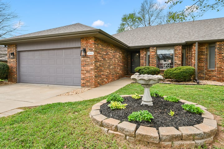 Welcome To Welwood
A Peaceful, Comfortable Retreat - United States