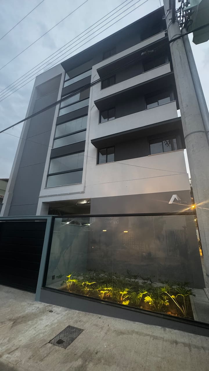 Apartamento (Flat) Em Pedro Leopoldo, Brasil. - Confins
