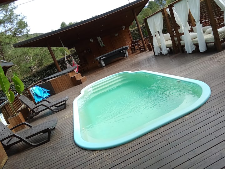3cabañas,35-40 Personas,2 Jacuzzis,6 Baños, Billar - Guatapé