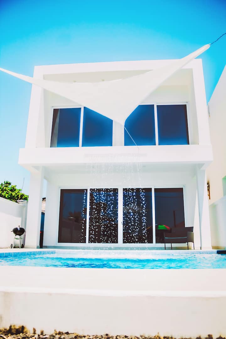 Hermosa Casa De Playa, Gemela Le Mur Blanc Ii - Guatemala