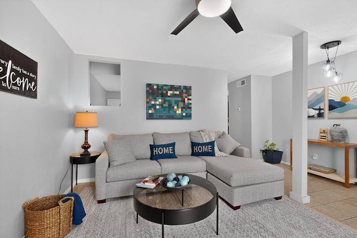 Home Of Twin Hearts - Albuquerque, NM