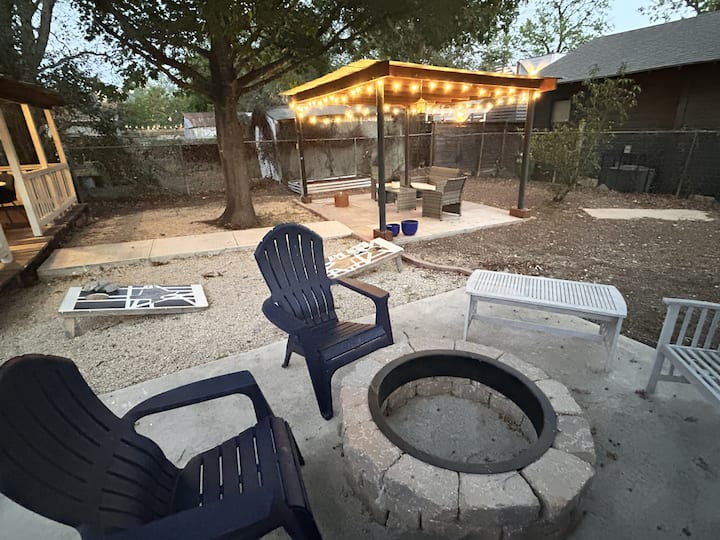 Casa Azul At The Pearl - Alamo Heights, TX