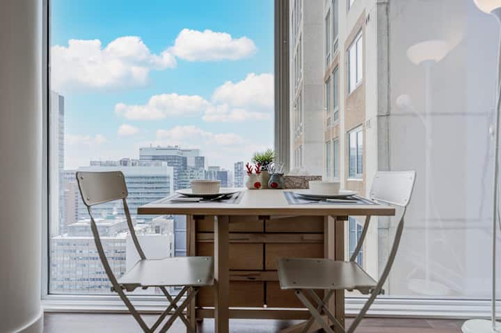 Downtown Core/entire Condo/college Subway Station - Toronto