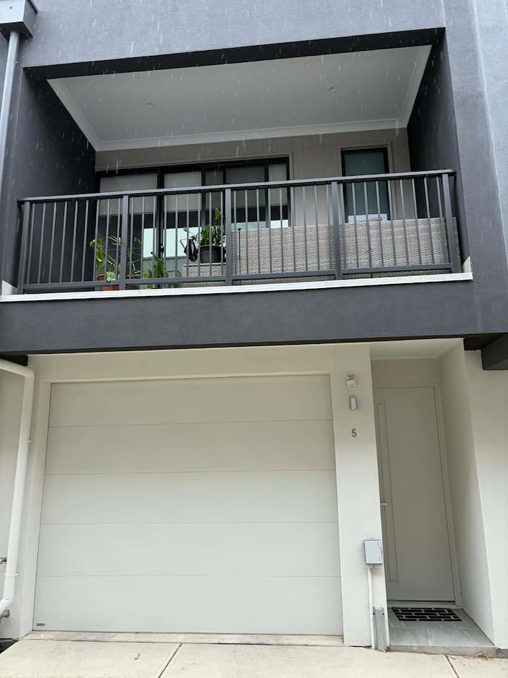 Fleming Ave. - Salisbury