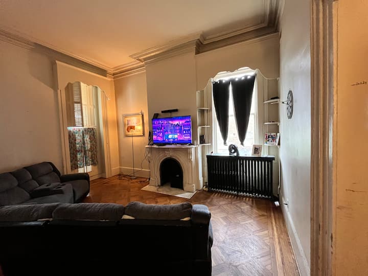 Yahweh’s Crib - Petersburg, VA