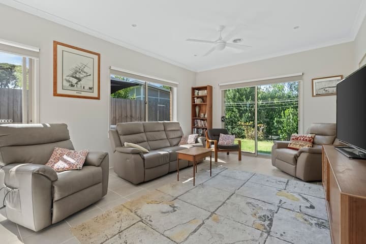 The Buckleys Escape - Point Lonsdale