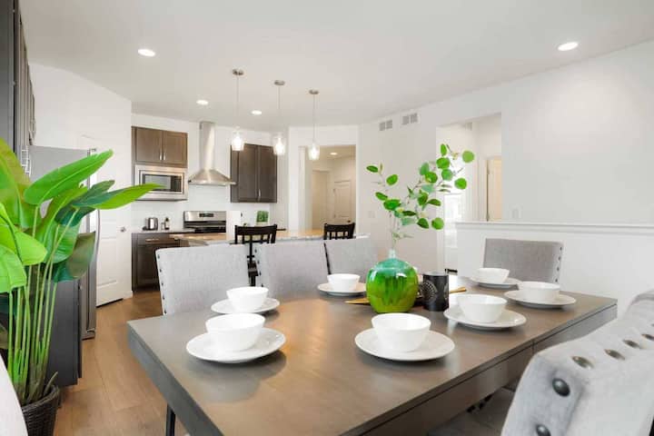 Elegance On High Point Dr S#41712 - 朗蒙特