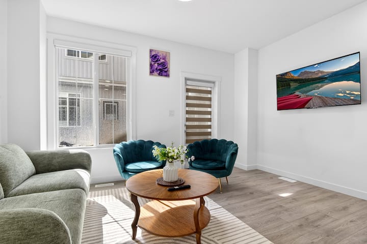 Keswick Executive Stay | Sleeps 6 | Single Garage - Edmonton