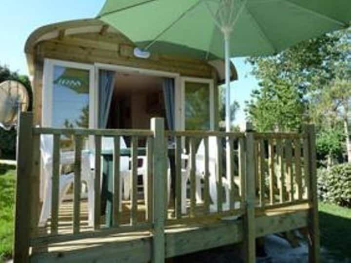 Roulotte Irm 3 Pièces 4 Personnes - Plomodiern