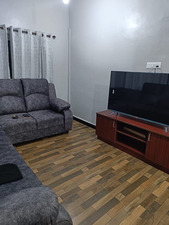 Karl's Habitat - Ooty