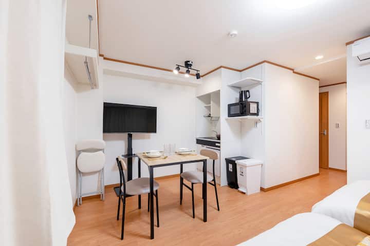 Asahi Hotel Ueno 201_3 Min To Subway_ueno 2 Stops - Ueno