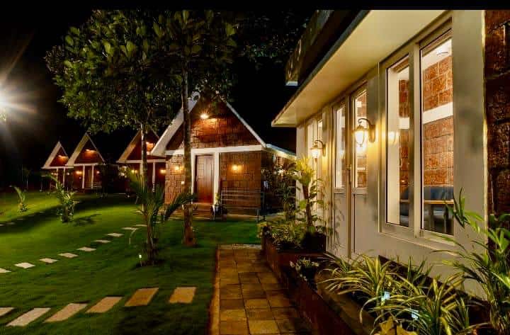 Misty Forest Premium Pool Resort - Bandipur