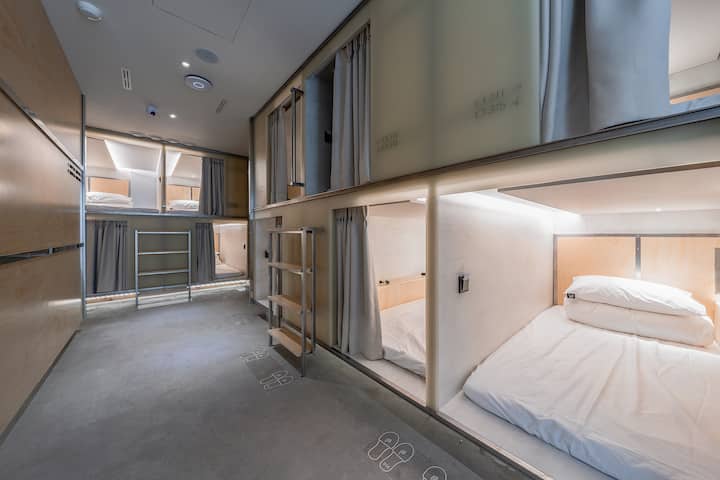 Male Only - 1 Capsule/캡슐 1 칸(남성전용, 성별 착오시 환불불가) - Séoul