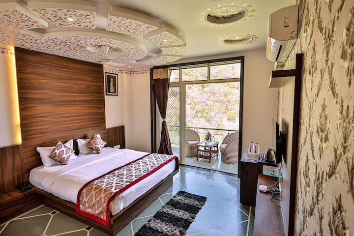 Valley Deluxe Room / The Rock Valley Resort - Ranakpur