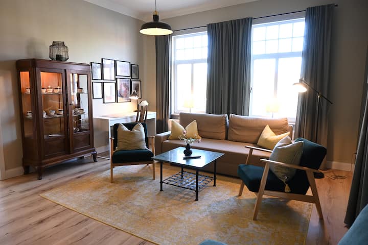 Lindenhof 1br | Calm & Central Stay | In Zetel - Friedeburg