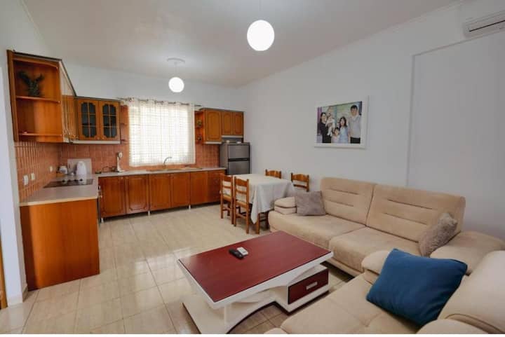 Lux Apartments 2 - Ksamil