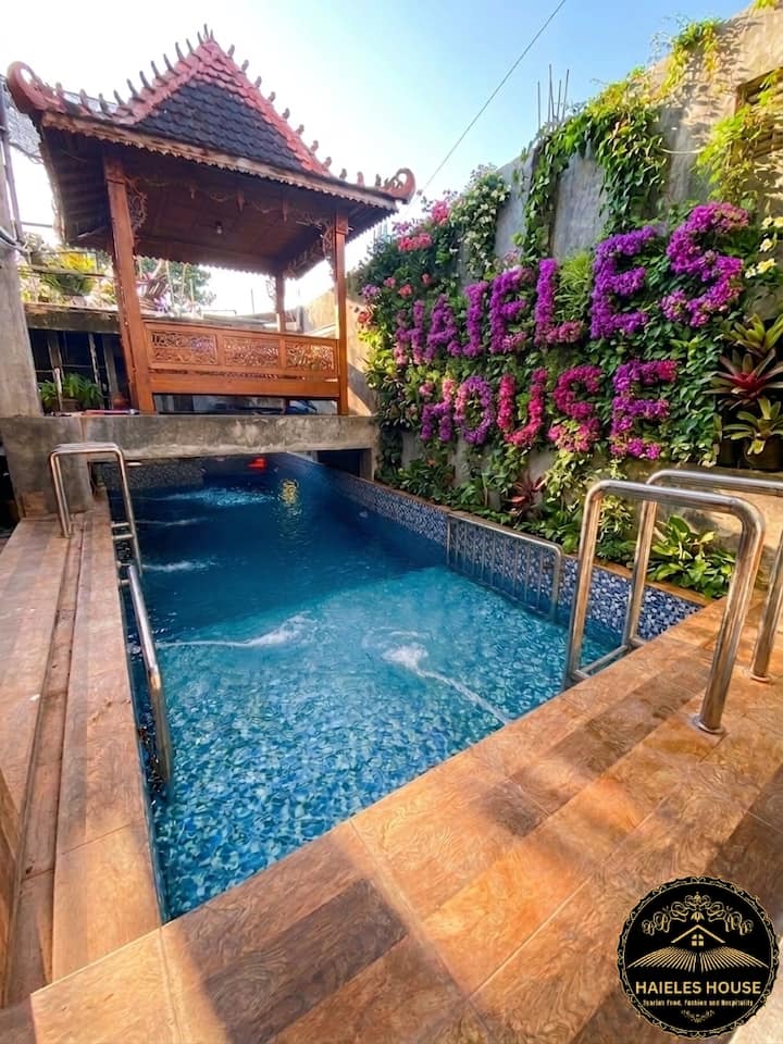 Maison Coloniale Javanaise, Sûre, Proche De Tout - Tuban