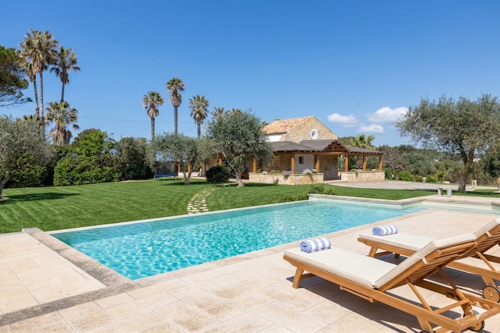 Villa Verde Degli Ulivi - Luxury Seaview - Alghero