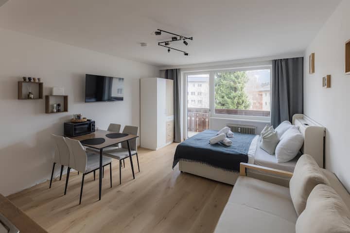 Alpine Studio - Ski, Lake & City - Zell am See