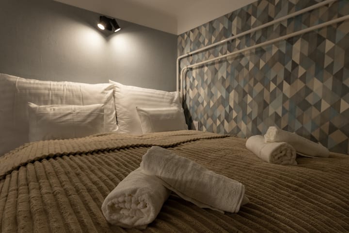 Downtown Studios 1 - Cozy Loft - Debrecen
