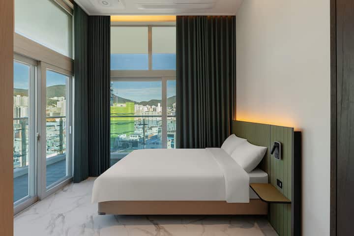 [Newcz_테라스 Loft 디럭스 더블]#복층감성 #Biff광장 #자갈치시장 - Busan
