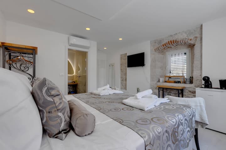 Luxury Rooms Palace B&b (Room 2) - Makarska