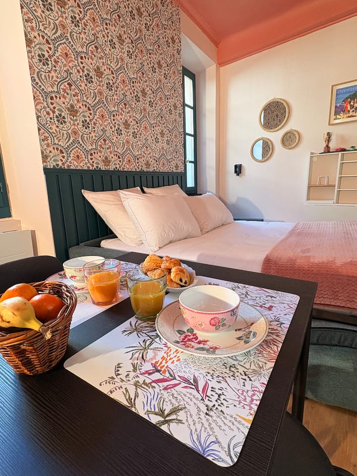 Studio Romantique Au Coeur De Grasse - Grasse