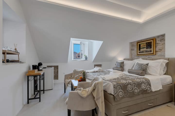 Luxury Rooms Palace B&b (Room 3) - Makarska