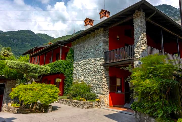 Casa C'era Una Volta - Castro (Bergamo)