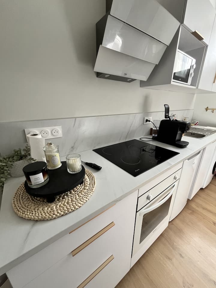 Riom - Appartement Cosy • 2 Pers • Parking • Wifi - Riom