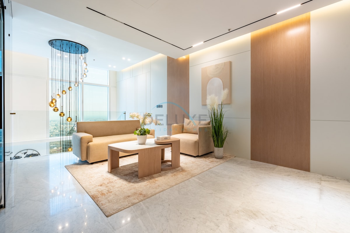 Sophisticated 3BR Duplex, Minutes to Burj Khalifa - Apartments for Rent ...