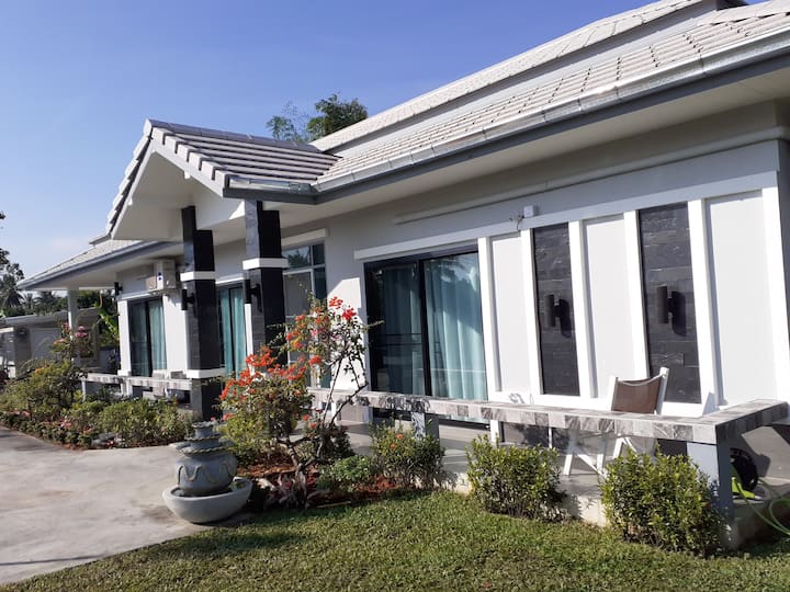 Luxury Villa, 15 Minutes From Kao Kalok Beach - Pran Buri