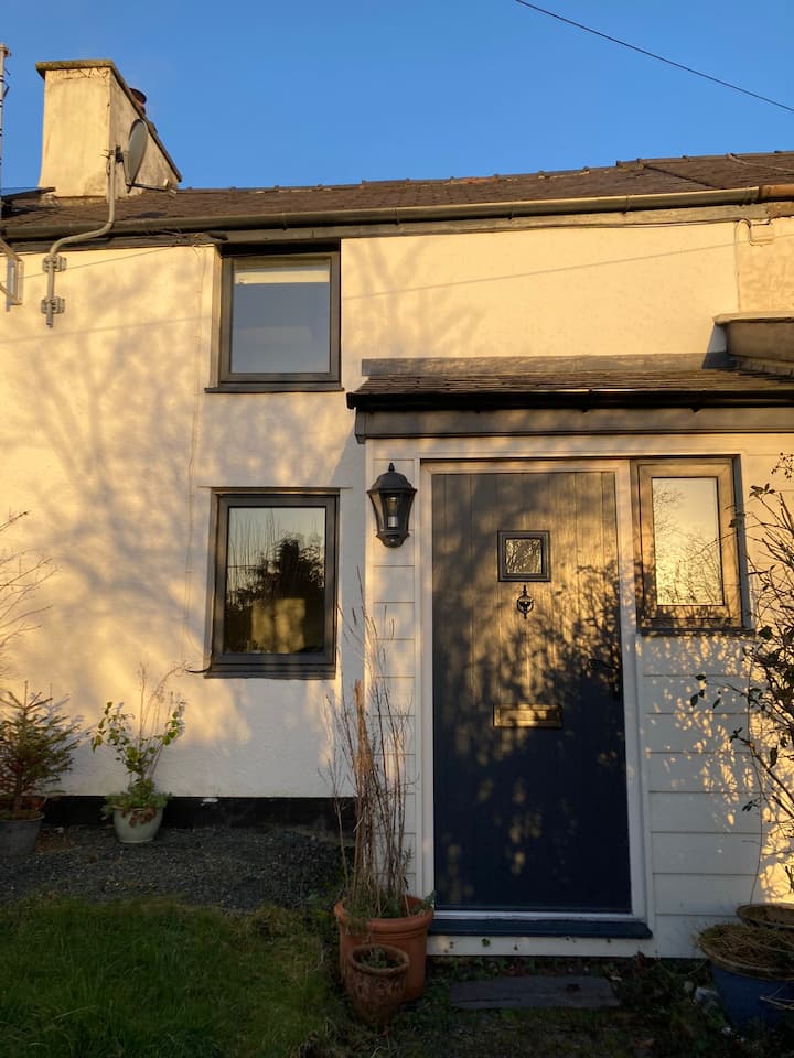 Welsh Cottage - Bethesda