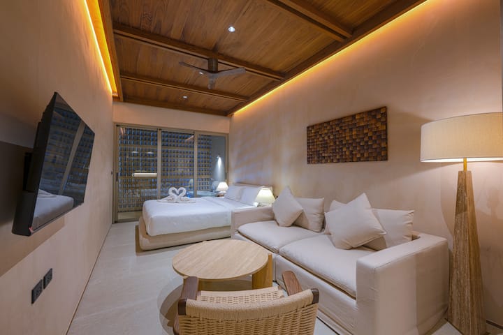 Peace House Phi Phi F2 | Design Suite W/ Bathtub - Ko Phi Phi Don