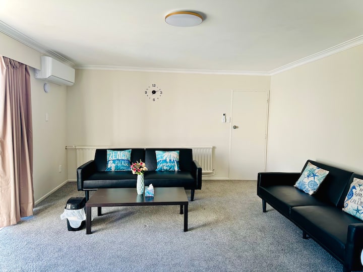 Relaxing 3 Bedroom House - Rotorua