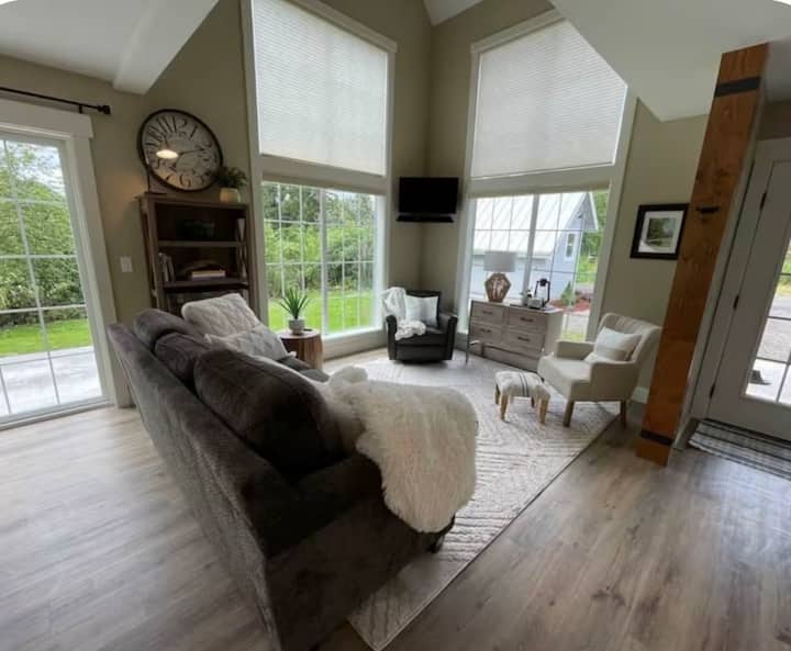 Cozy Cabin, Walks To Lake, Kayaks, Hot Tub, Grill - Riffe Lake, Mossyrock