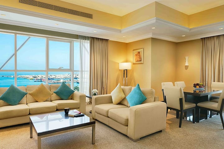 Sea View | 3br Suite | Al Meena Bus Stop 2 Minutes - Abu Dhabi