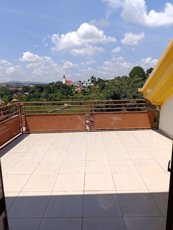 Villa Emlujo- Appart. à L'étage- 6pers Max- 36€/nt - Antananarivo