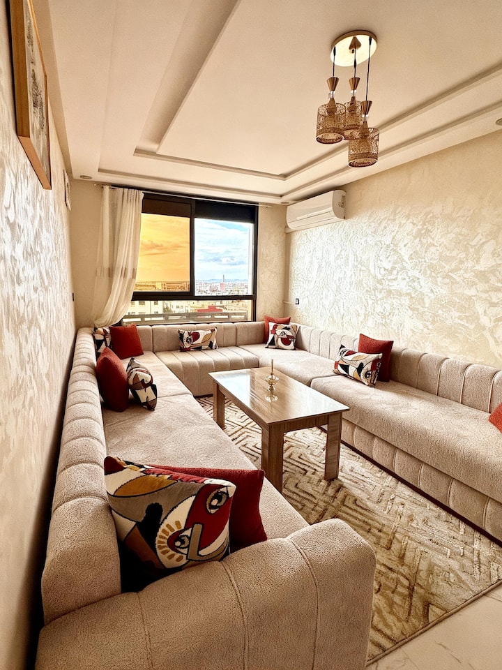 Modern Luxury Apt | Ac, Wifi, Balcony & Parking - Meknès