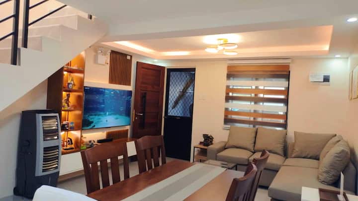 Fully Aircondition 2 Br Apartment With Parking - Naga