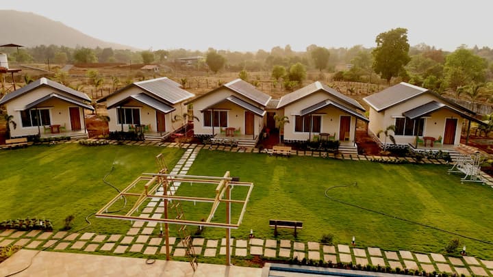 Luxe Chic And Elegant Peaceful And Beautifully - Karjat