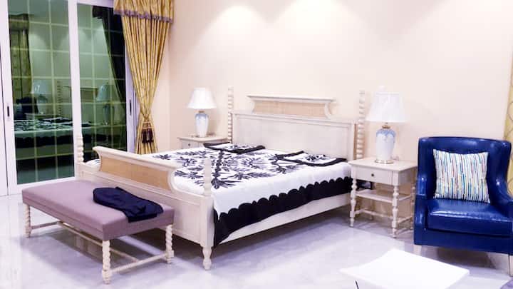 Deluxe Garden View Honeymoon Villa (One Bedroom) - Northern Mariana Islands