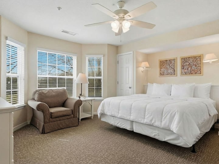Apple Mountain Resort | 2br Scenic Escape - Lake Tugalo, SC