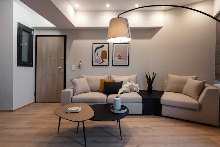 The Edge Luxurious Penthouse Shared Gym - Athens