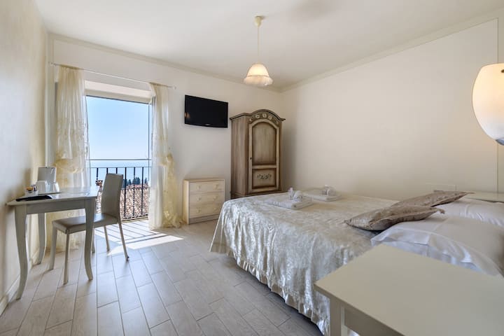 Giardini Di Corte - Magnolia - Gargnano