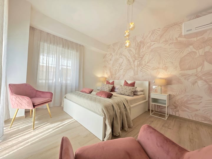 Spacious And Very Central Meris Apartment - Cupra Marittima