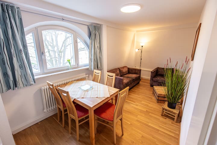 Haus Wendelgard 3 I Zentrale Lage I 5 Personen - Friedrichshafen